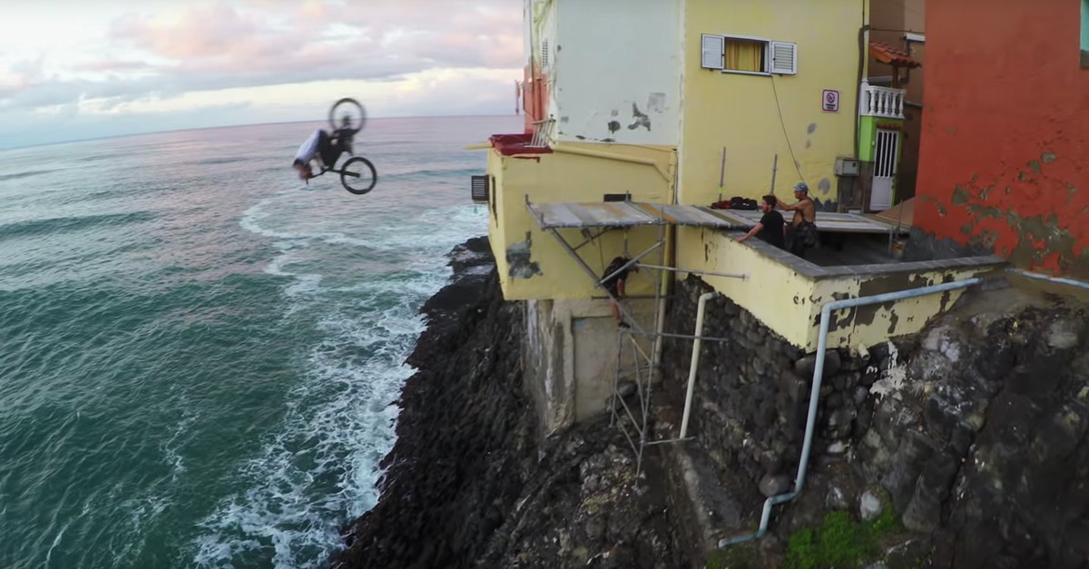 Danny MacAskill : Cascadia