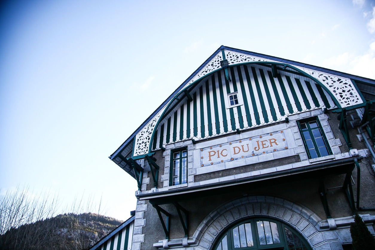 Lourdes: Matos et gros stands