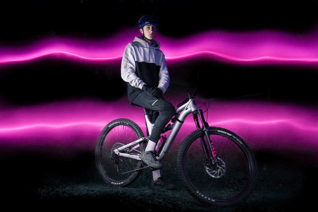 Pink rider - Photo par VoltageDesMineurs